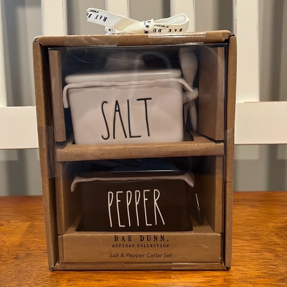 Rae Dunn | Dining | New Rae Dunn Salt Pepper Set Wmatching Spoons ...